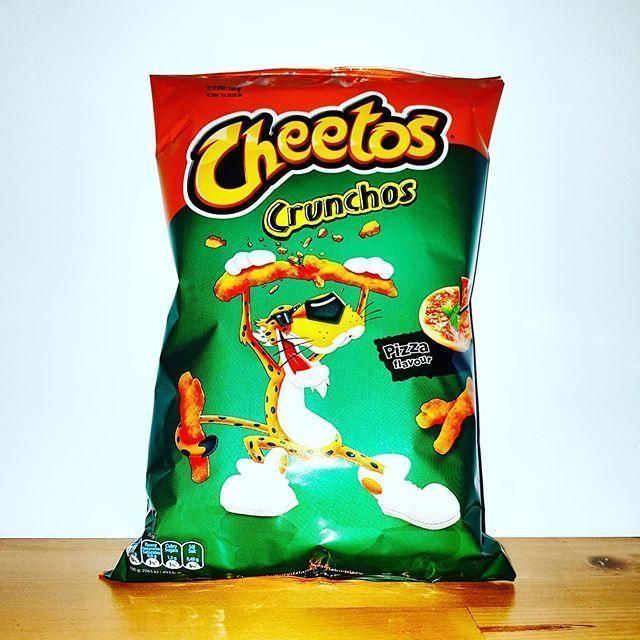 Купити Чіпси Cheetos Crunchos Pizza Flavour 165g 1233 в інтернет ...